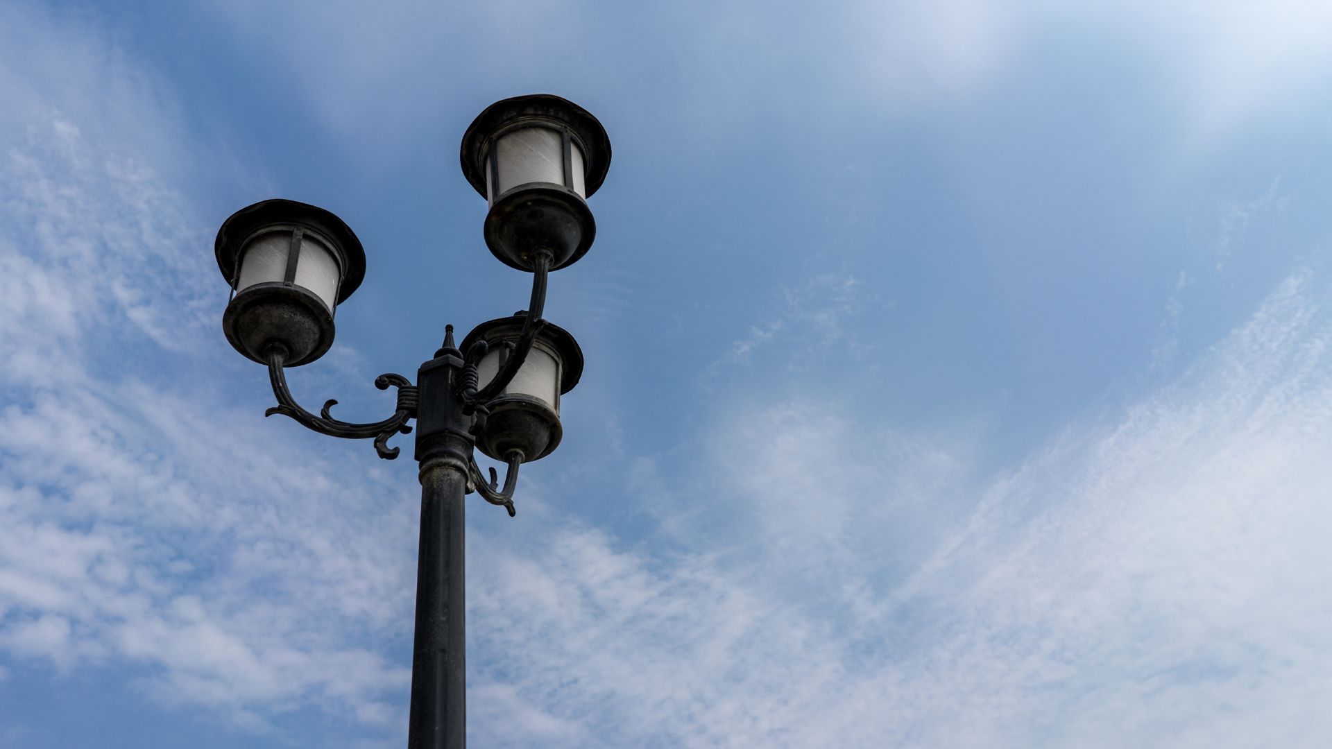 The 7 Different Types of Street Lights and Their Unique Features ...